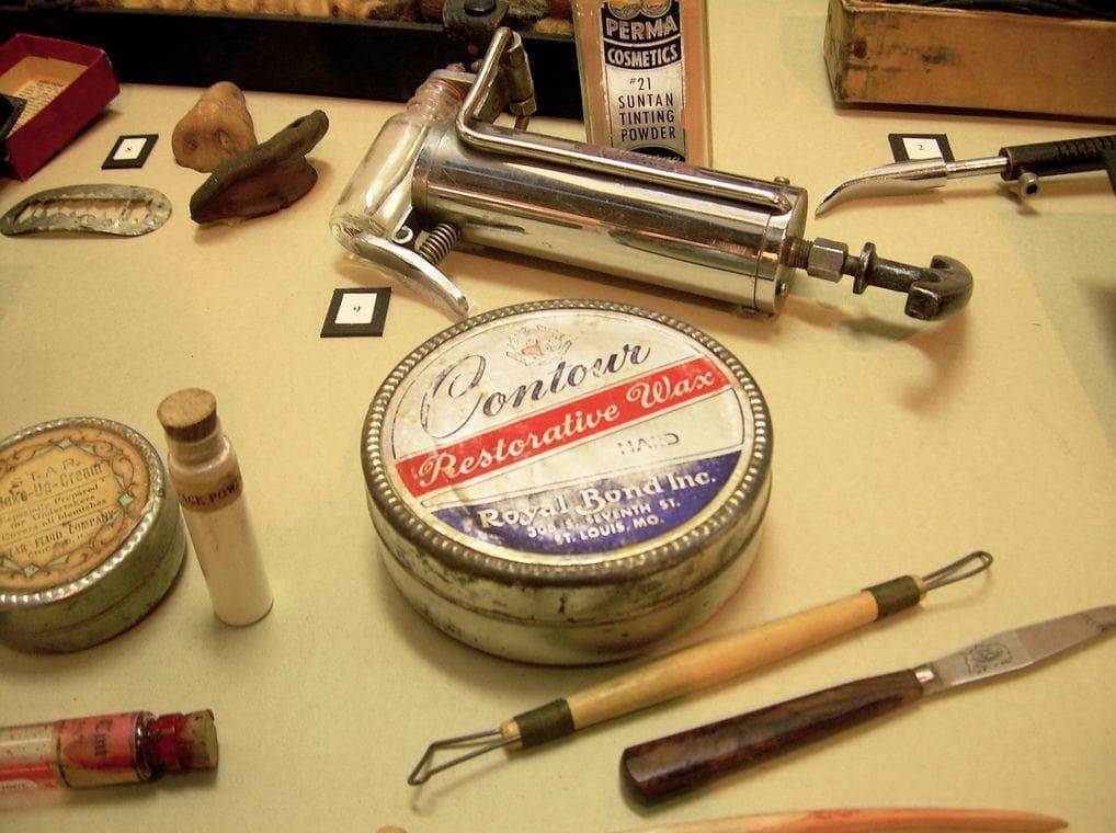 Everything You Wanted To Know (And Some You Didn't) About Mortuary Makeup