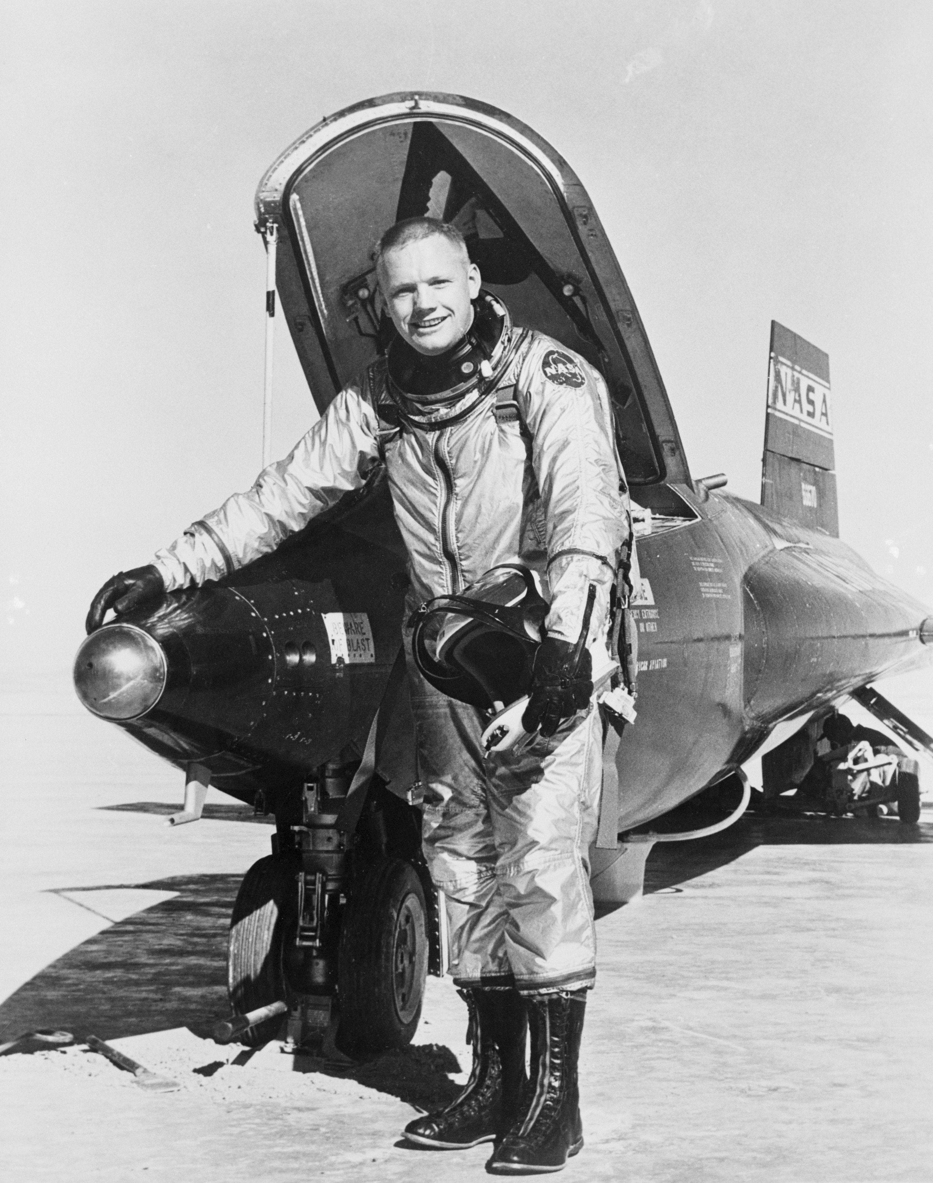 Everything You Need To Know To Understand Neil Armstrong's And His Role ...