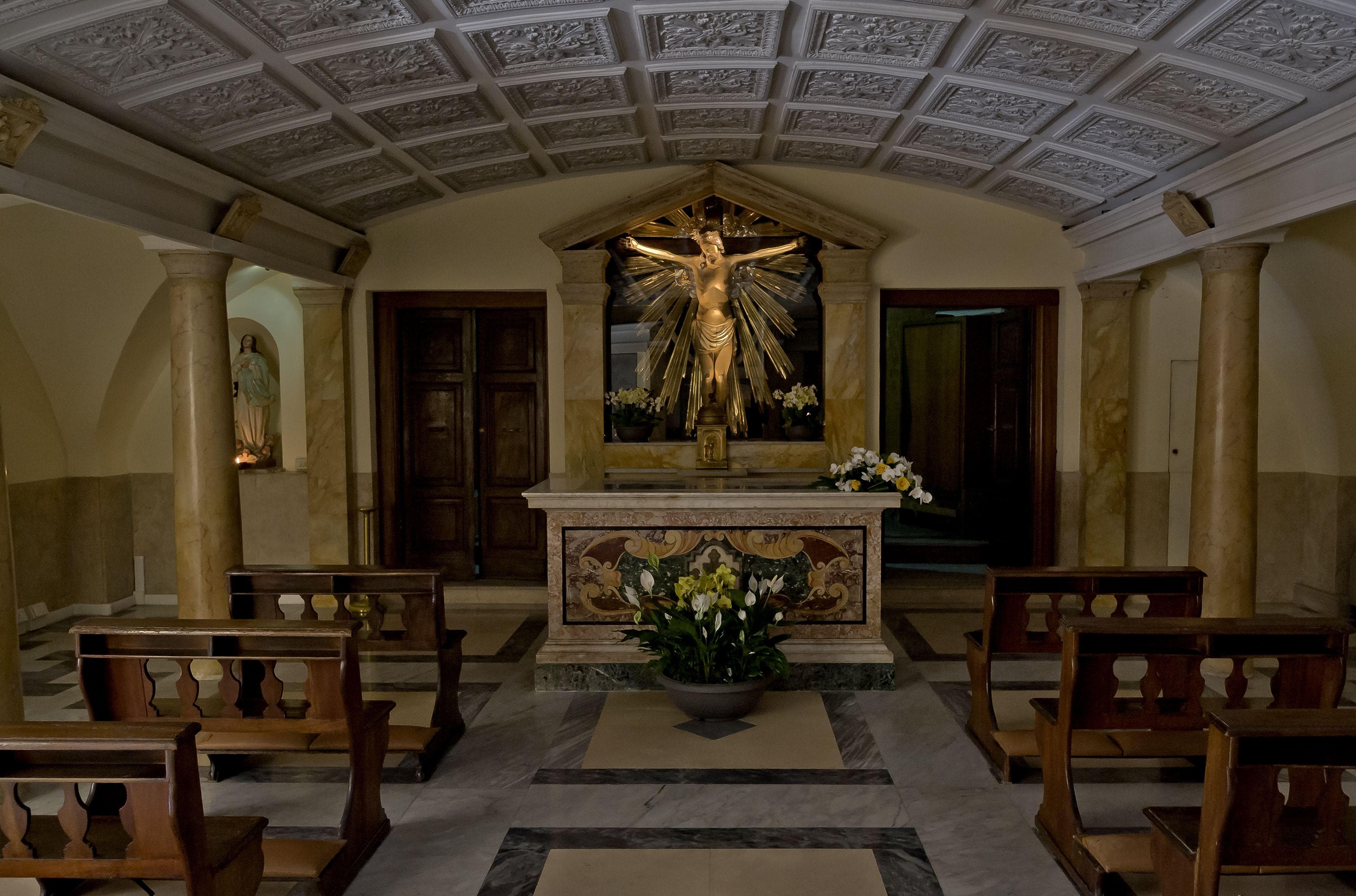 Inside Mamertine Prison, Where Jesus's Disciples Were Held Before Their ...