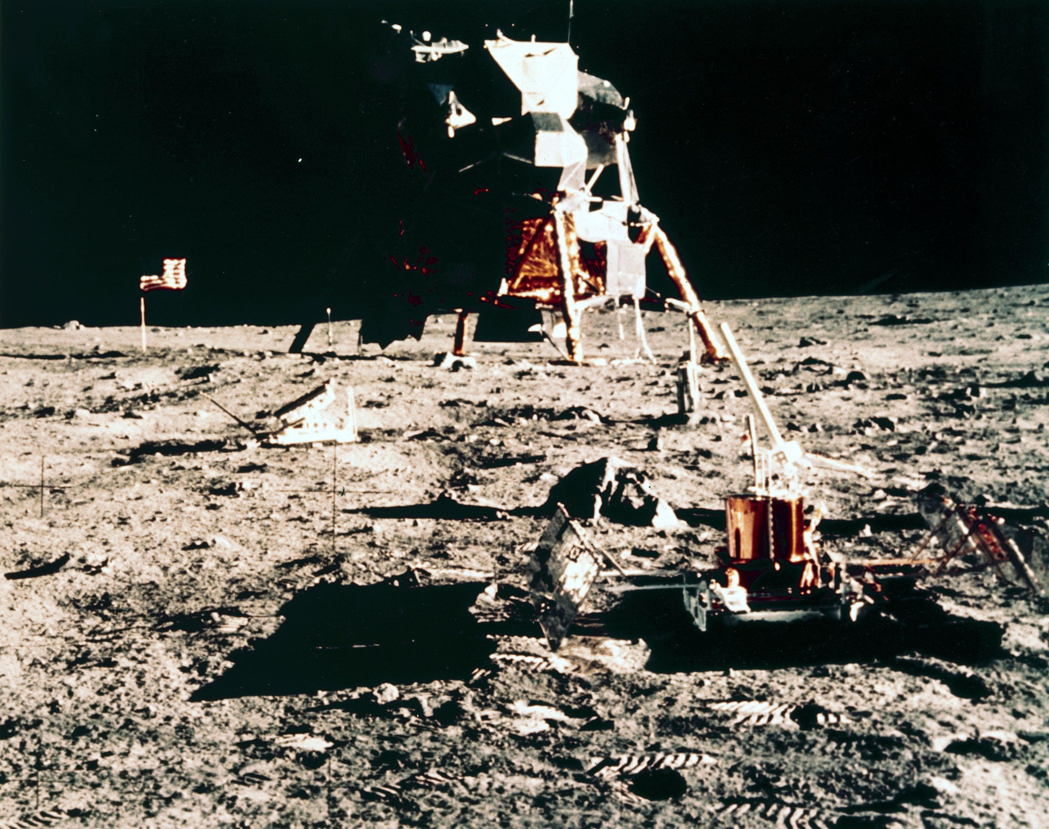 Everything You Need To Know To Understand Neil Armstrong's And His Role ...