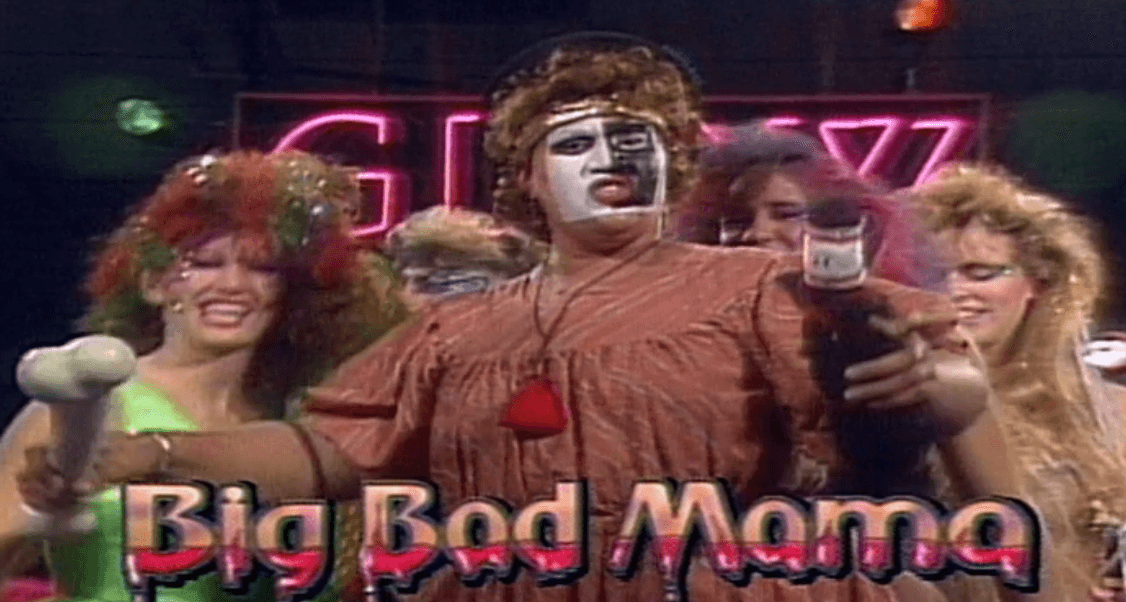 The True Story Behind GLOW, The Groundbreaking Women's Wrestling Show ...