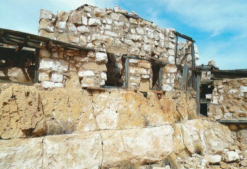 The Tragic And Cursed History Of Two Guns, Arizona