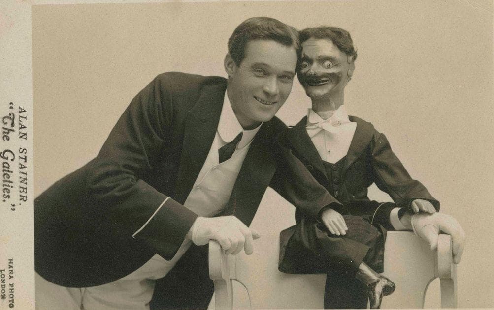 29 Creepy Ventriloquist Dummy Pictures That Will Haunt Your Dreams