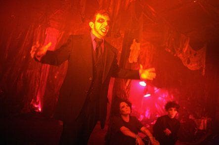 Inside Christian Evangelical Halloween Hell Houses (12 Photos)