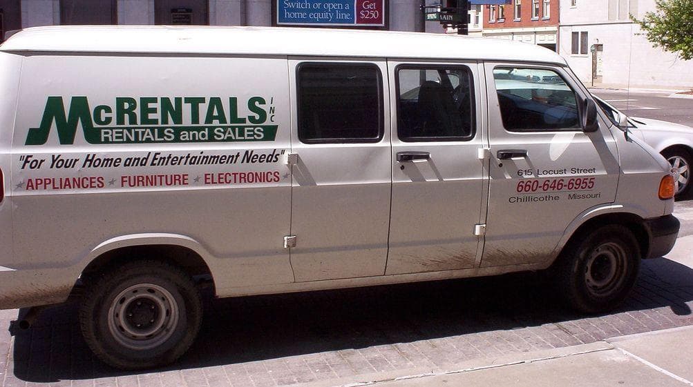 How To Tell If You're Under Surveillance: 11 Things To Look For