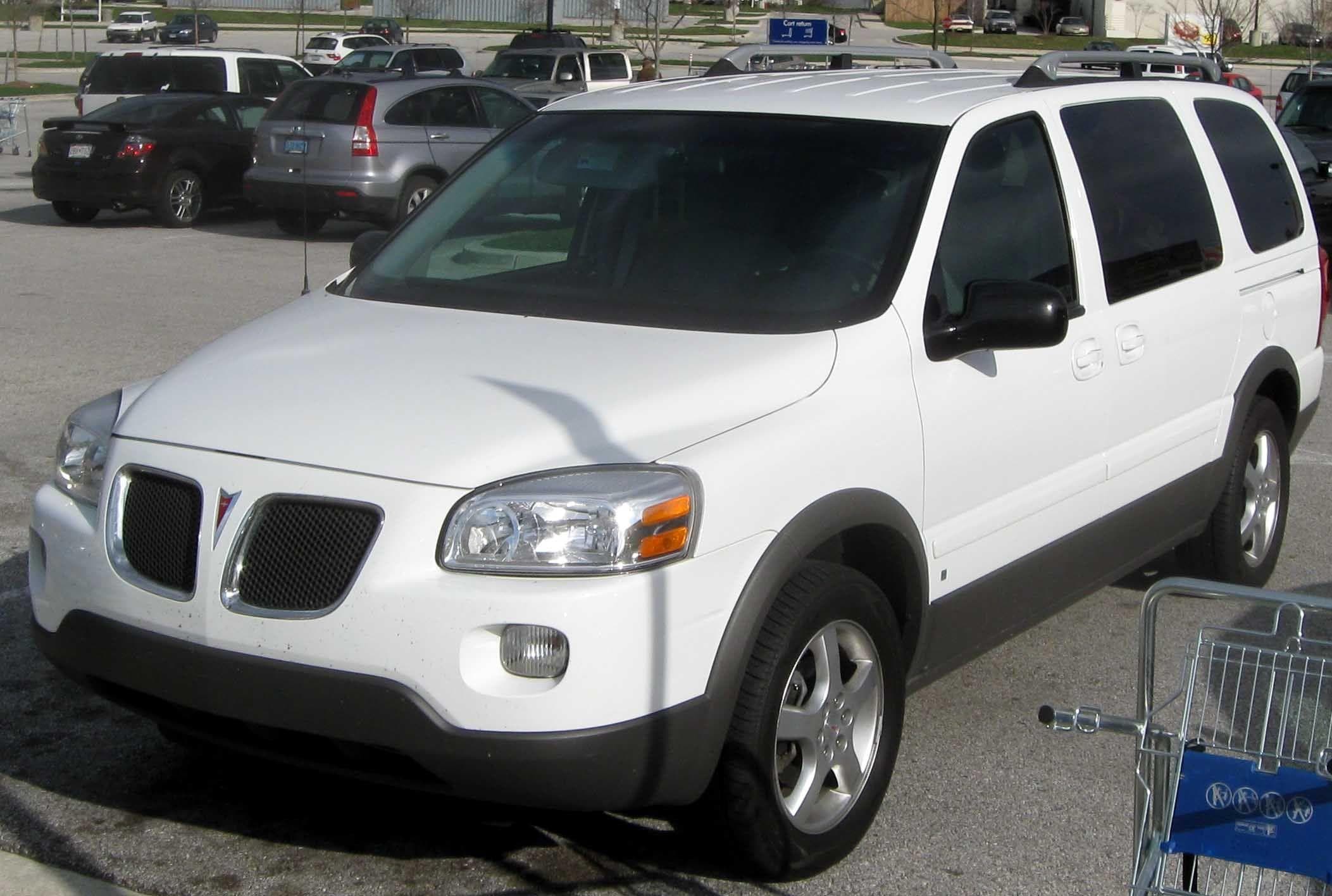 All Pontiac Minivans | List of Minivans Made By Pontiac
