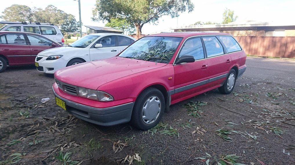 All Mitsubishi Station Wagons | List of Station Wagons Made By Mitsubishi