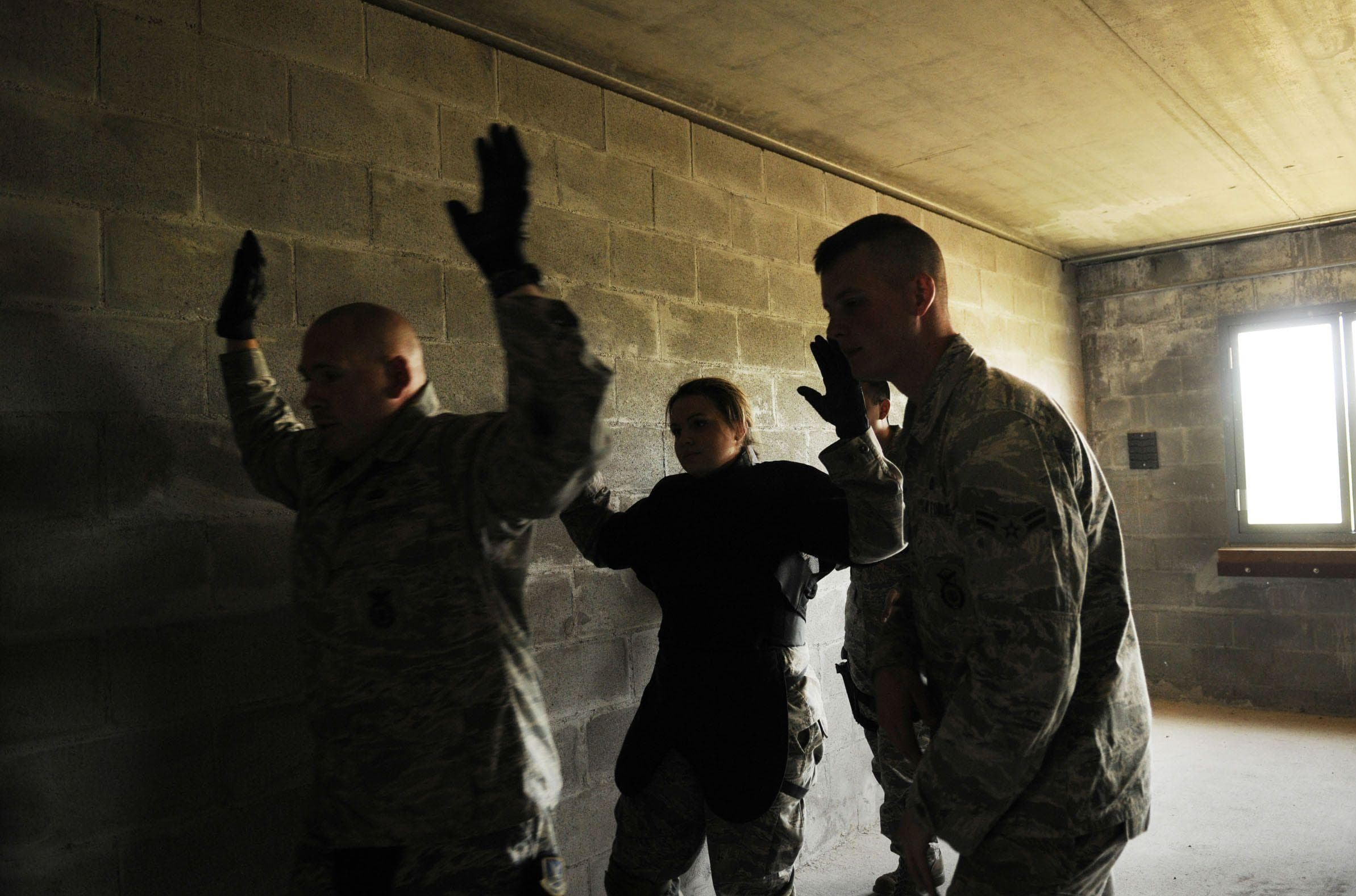 What To Do In A Hostage Situation