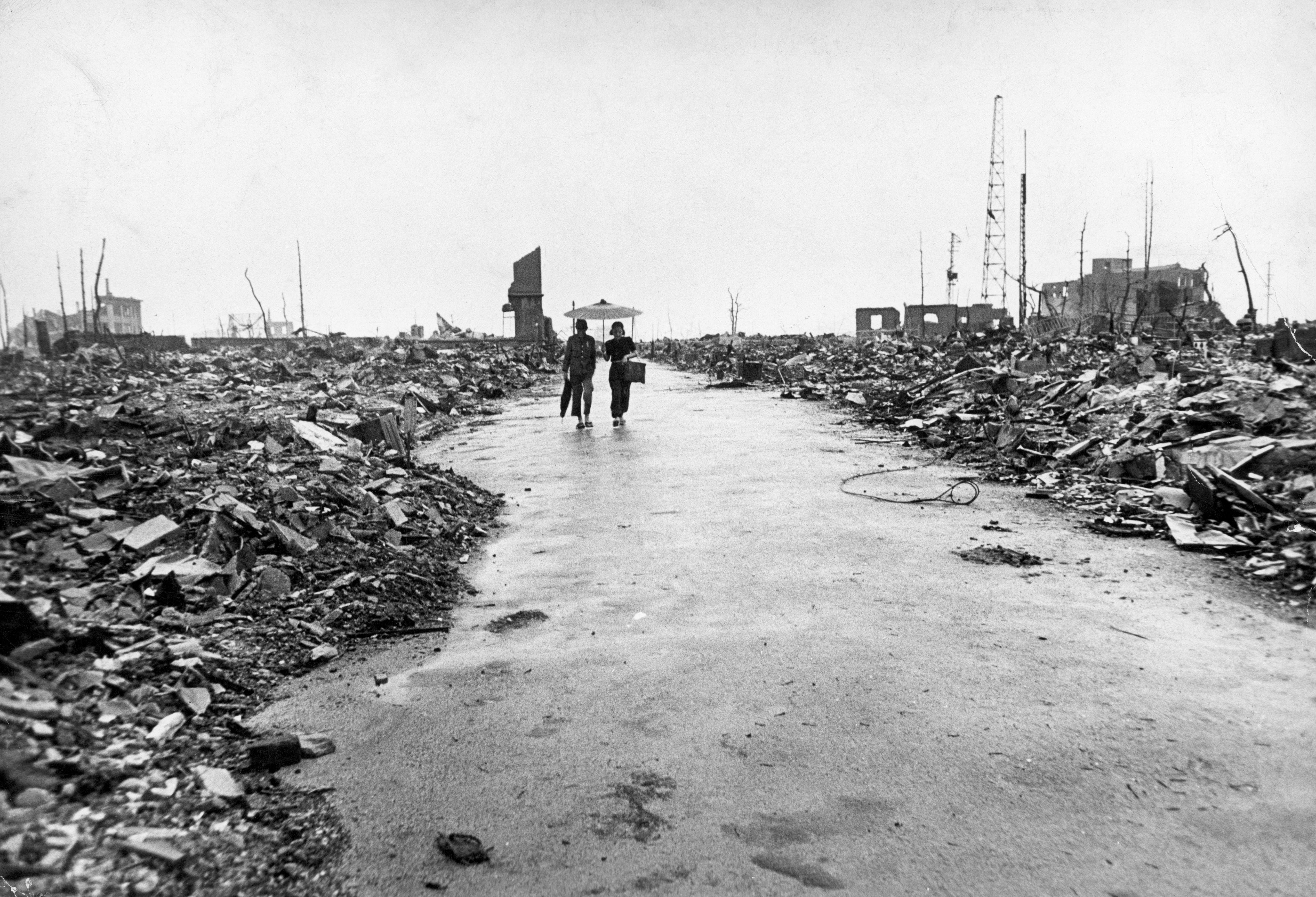 The Most Haunting Photos Of Hiroshima, Taken In The Aftermath Of The ...