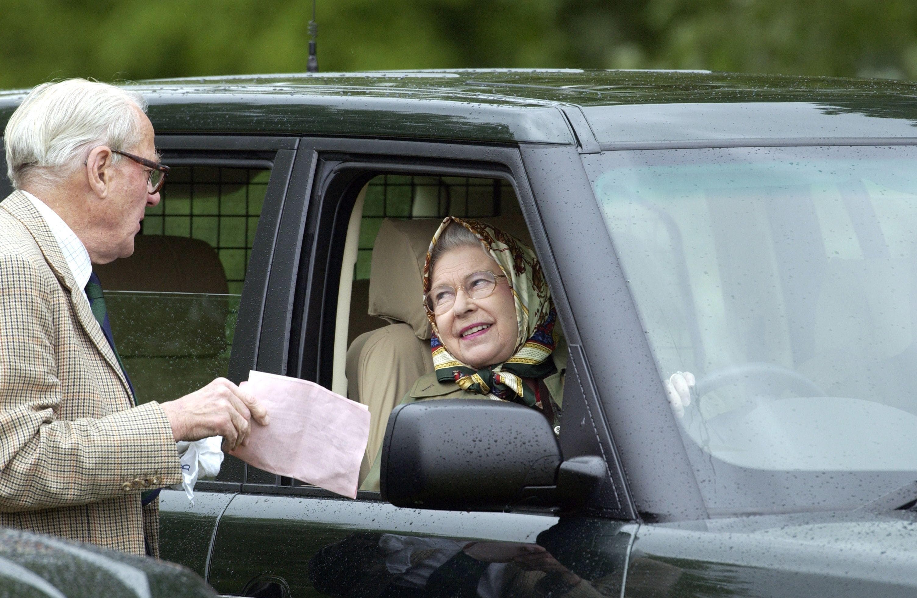 Why And How Queen Elizabeth Loves To Drive