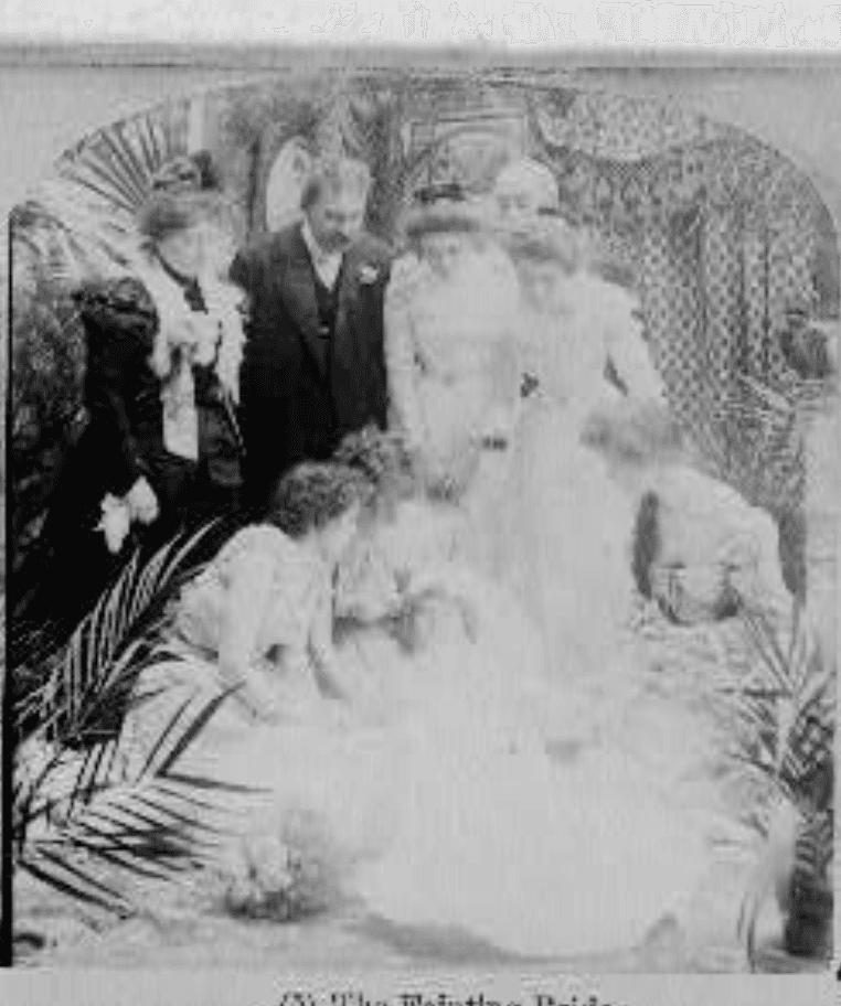 19 Hauntingly Beautiful Turn-Of-The 20th Century Wedding Photos