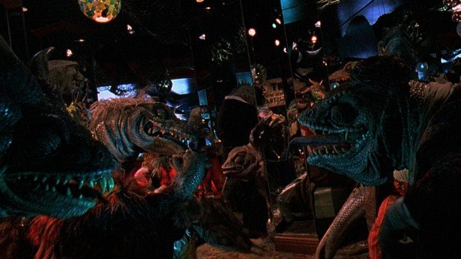 14 Behind-The-Scenes Stories From 'Fear And Loathing In Las Vegas'