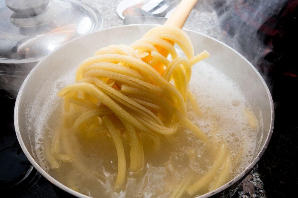 Things You've Been Doing Wrong In The Kitchen Your Entire Life: Common ...