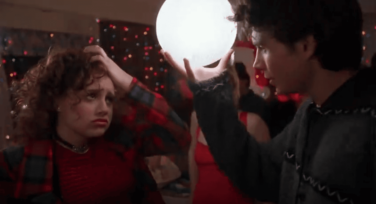 Behind-The-Scenes Stories From 'Clueless's' Iconic House Party Scene