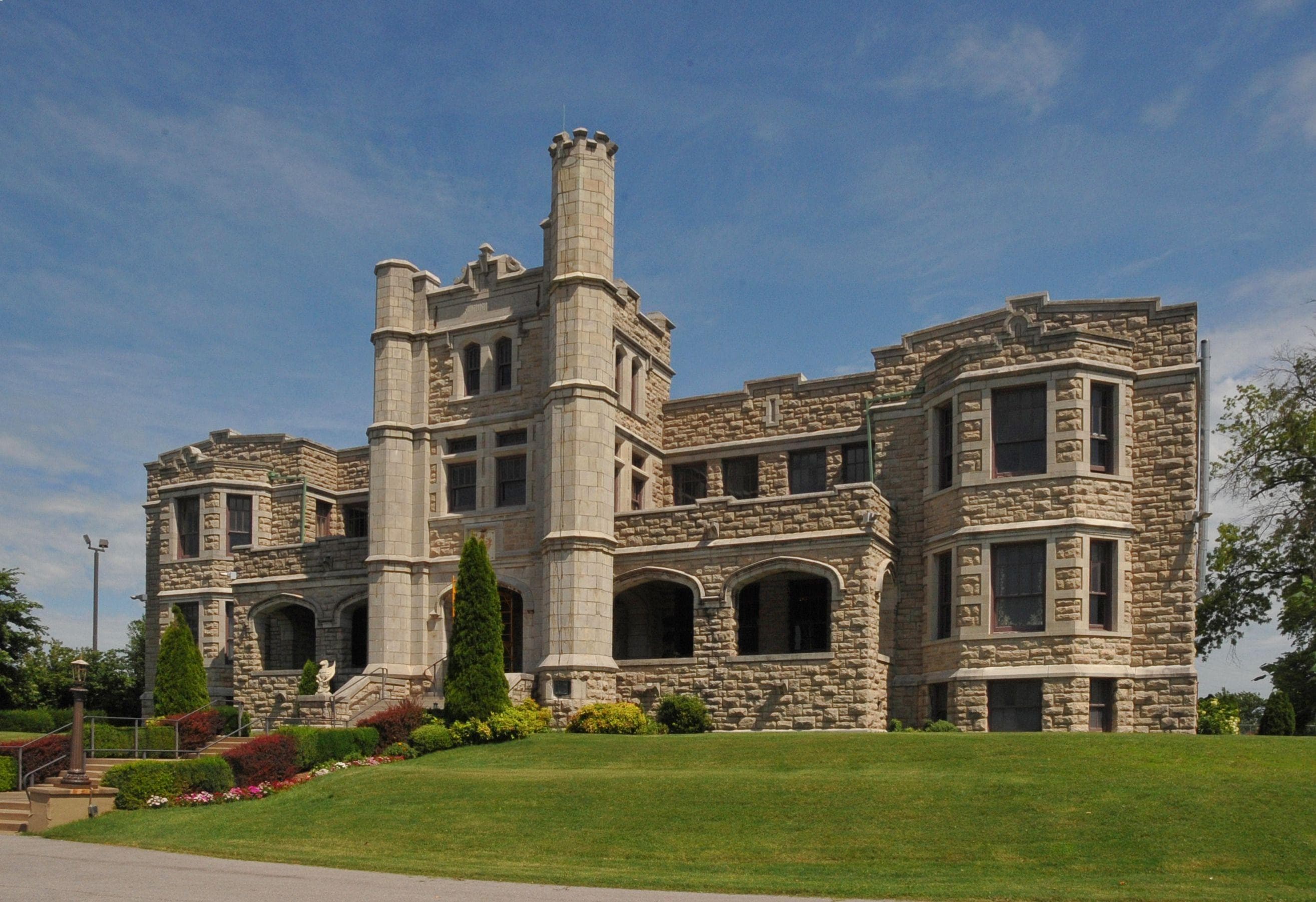 Crimes, Myths, And Horror Stories From The Ozarks