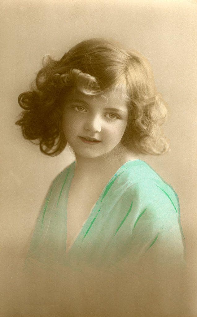 Colorized Photos That Will Change How You See The Victorian Era