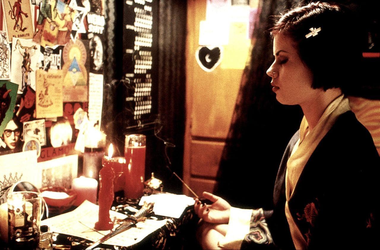 14 Behind The Scenes Stories From 'The Craft'