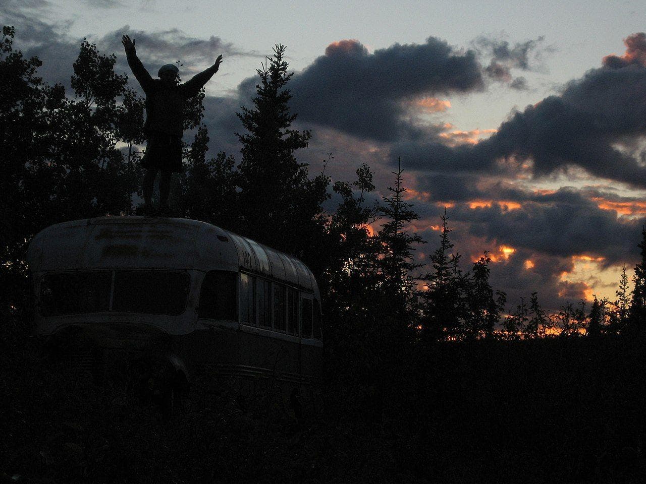 How Chris McCandless Died: Everything That Had To Go Wrong In 'Into The ...