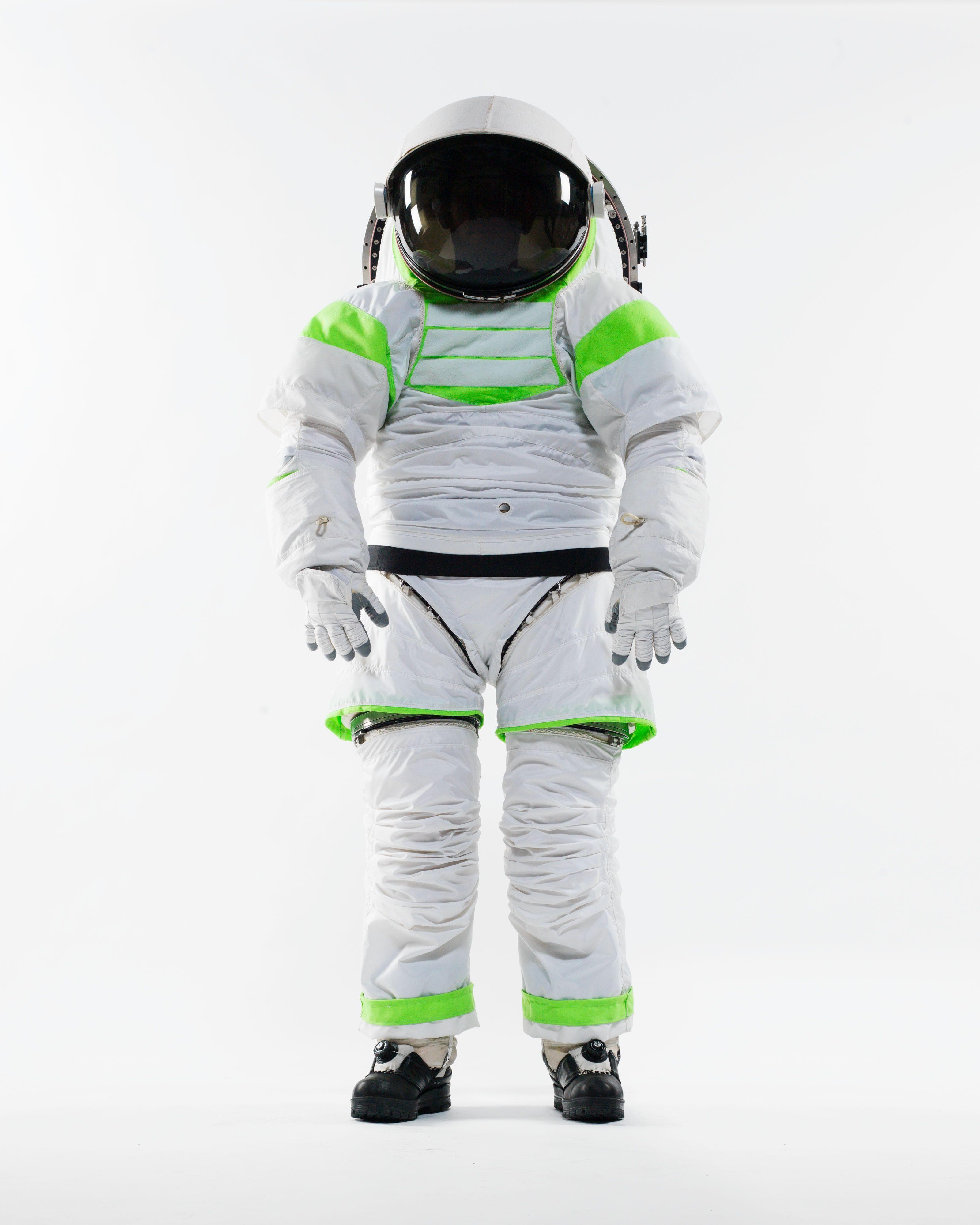 Space Suit Upgrades Over Time: Photos of the History of Space Suits