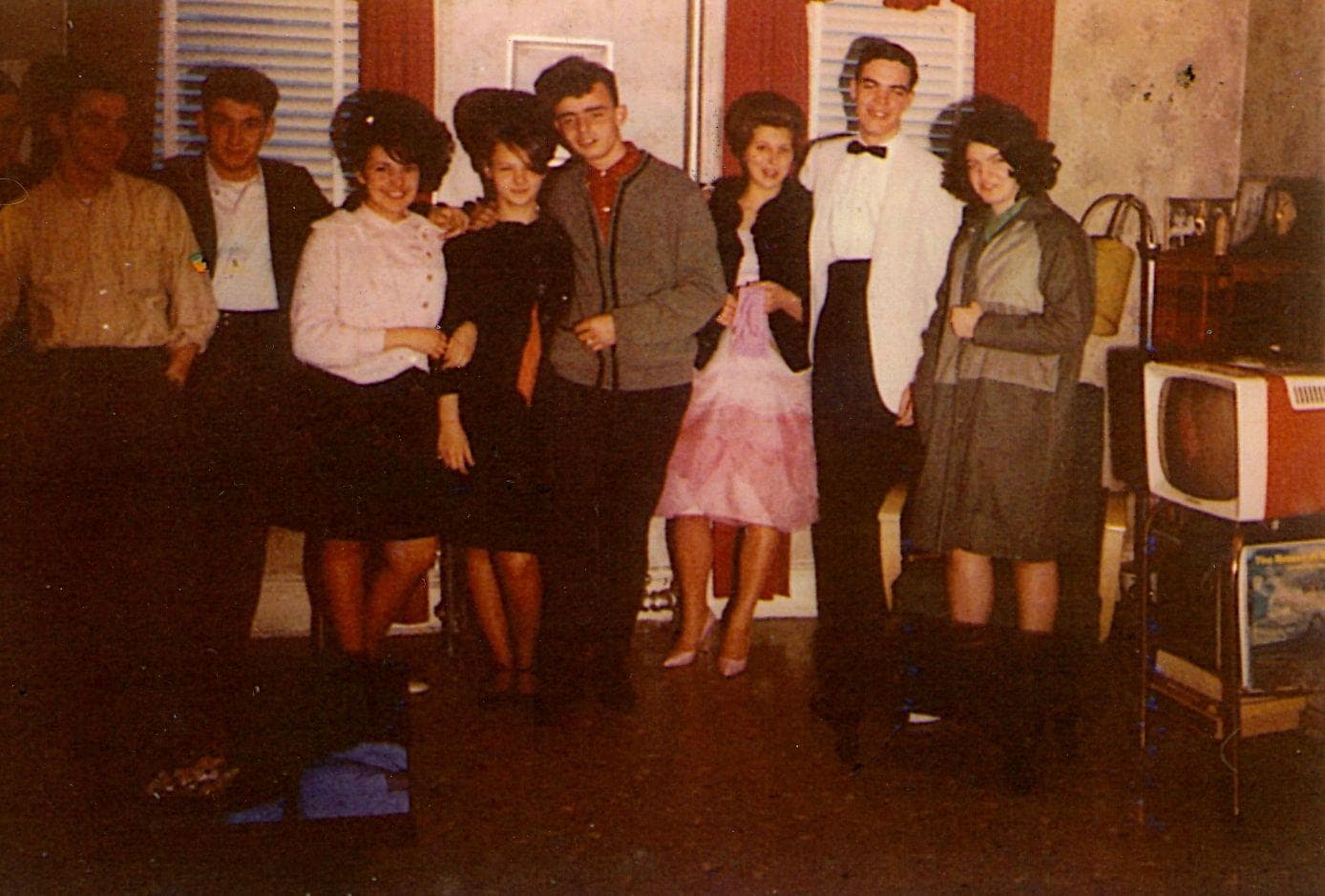All The Styles High Schoolers Have Worn To The Prom Since Its Inception