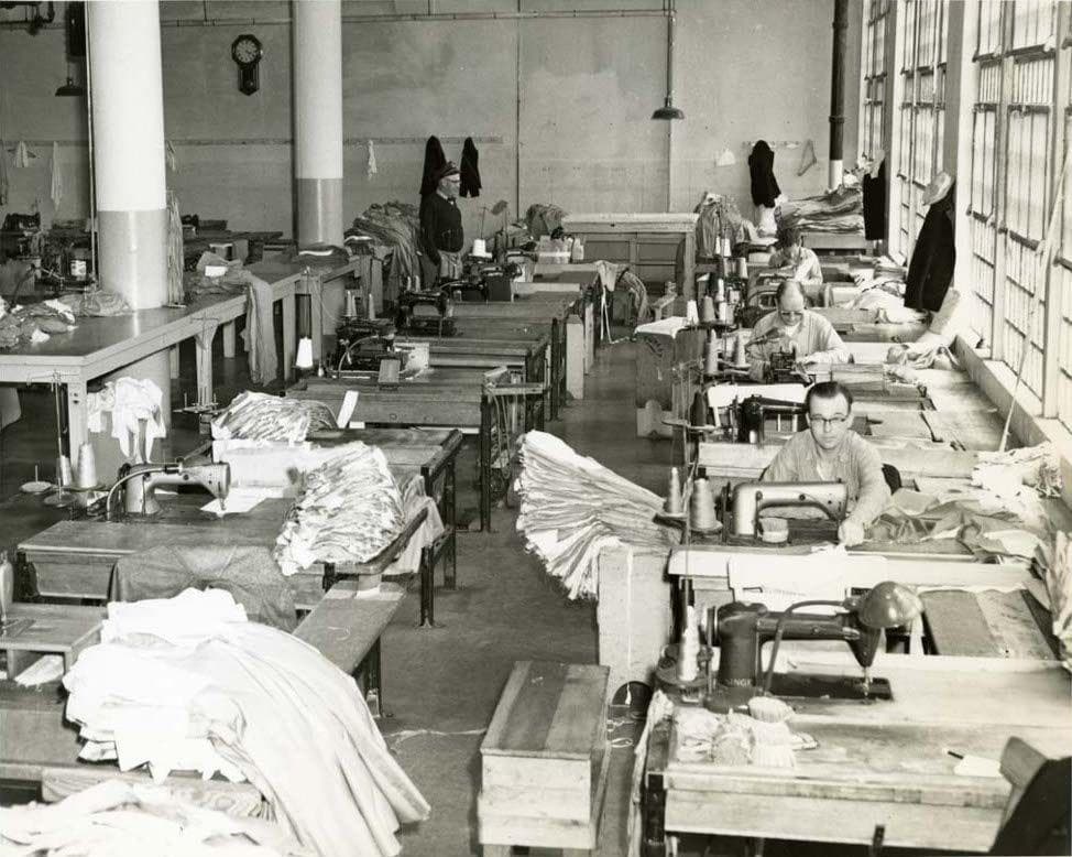 What It Would Have Been Like to Be A Prison Guard At Alcatraz Prison