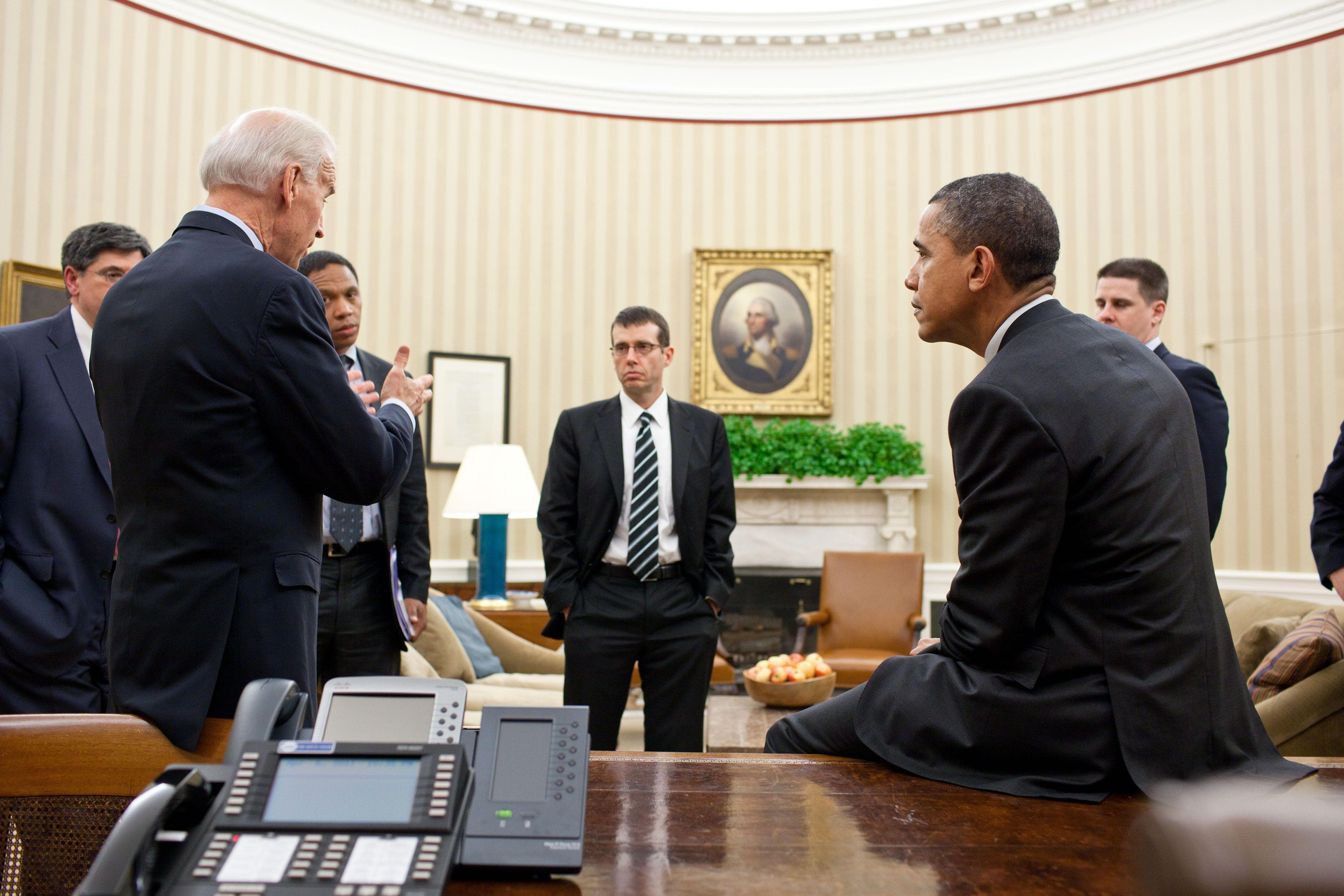 A Complete Timeline Of The Raid On Osama Bin Laden's Compound