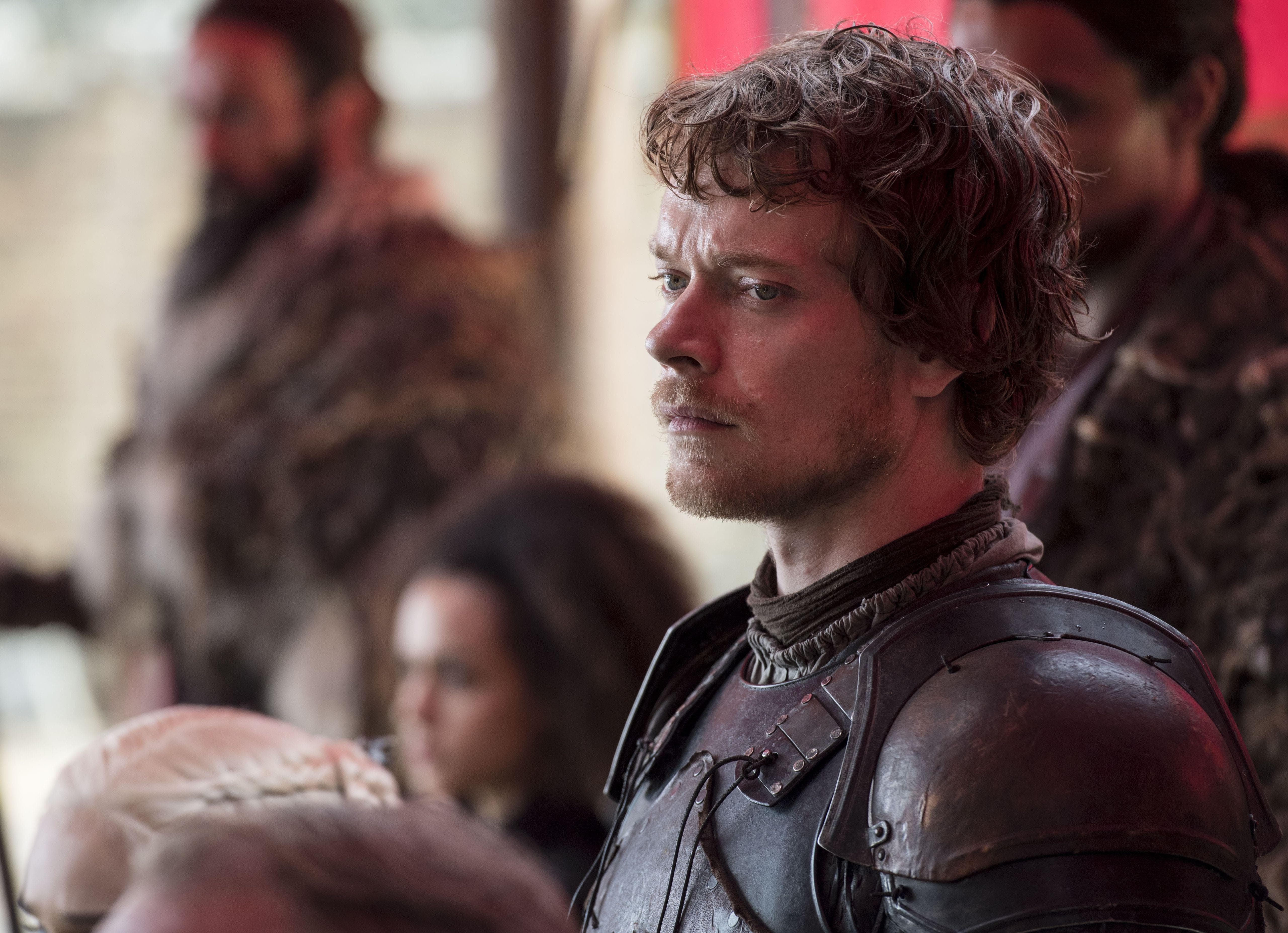 Everything Theon Did To Redeem Himself After Invading Winterfell