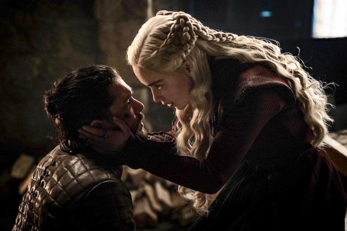 Daenerys Becomes The Mad Queen: Clues She Is Like Her Father, The Mad King