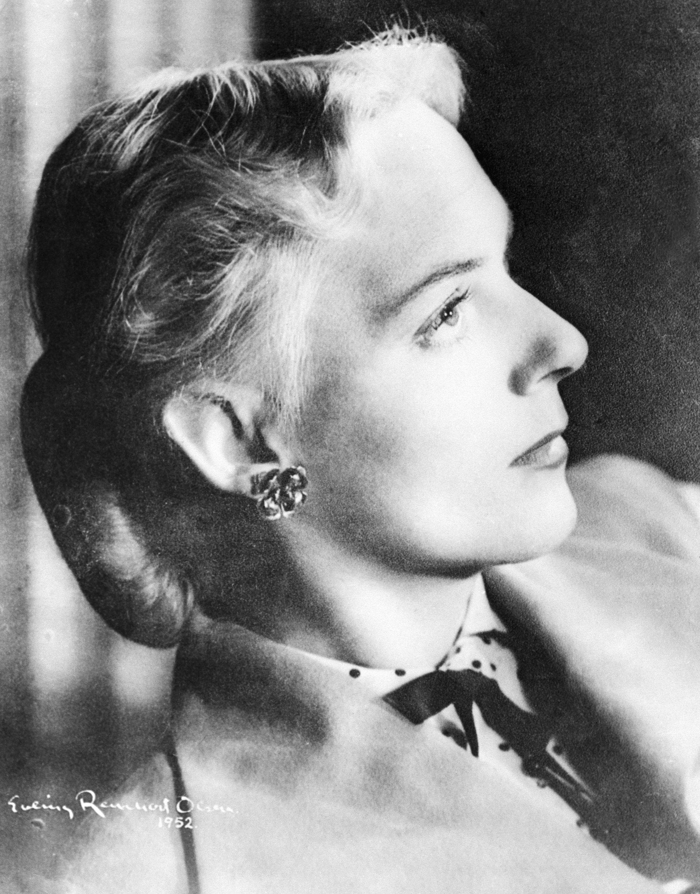 Christine Jorgensen Went From WWII Vet To Blonde Bombshell In The 1950s