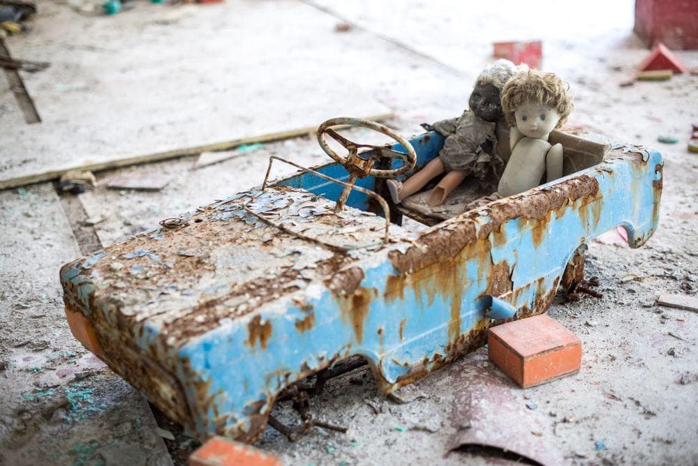 Creepy Pictures Of Dolls At Chernobyl