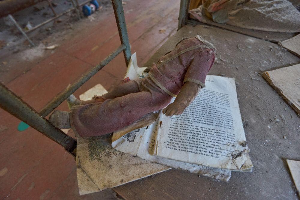 Creepy Pictures Of Dolls At Chernobyl