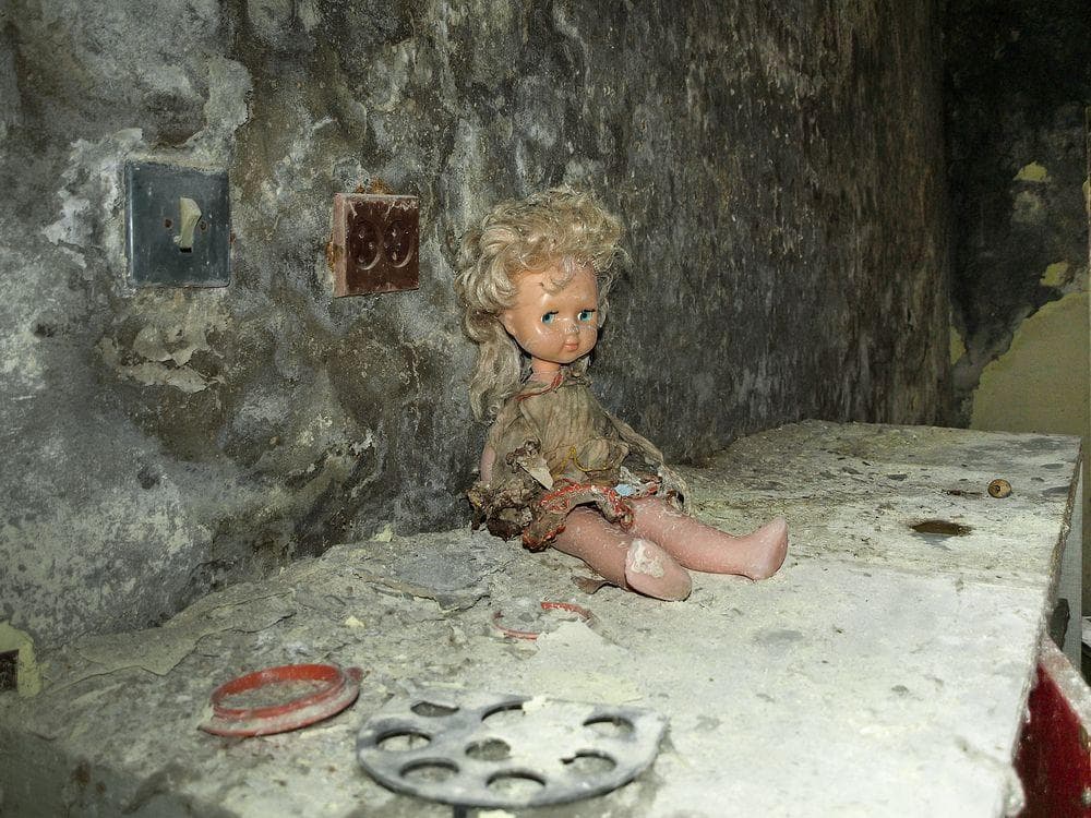 Creepy Pictures Of Dolls At Chernobyl
