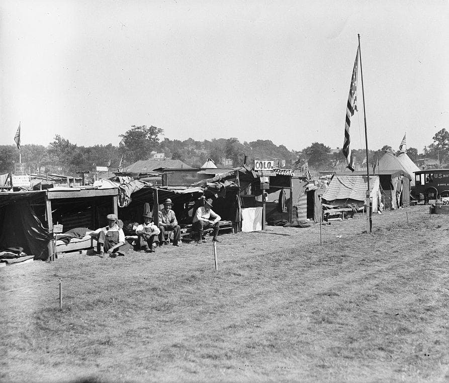 The Bonus Army March: When WWI Vets Took On The US Government & Won