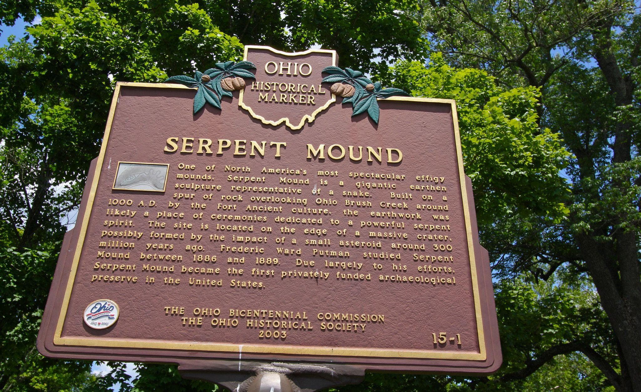 What Is The Serpent Mound In Ohio & How Did It Get There?