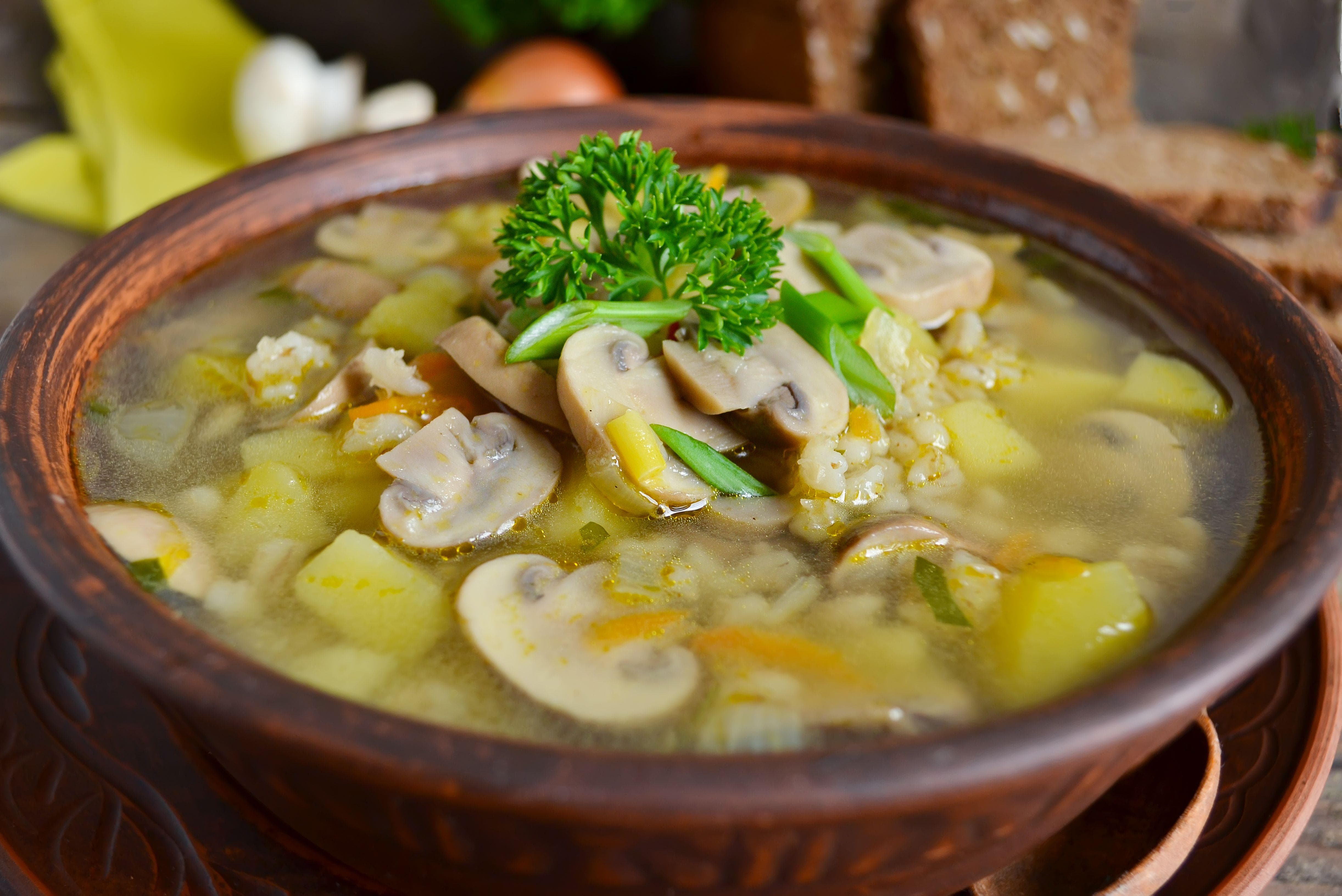 What Did They Eat On The Titanic? The Food For First Class Vs Third Class