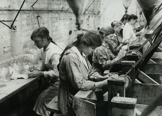 Dirty Working Conditions During The Industrial Revolution