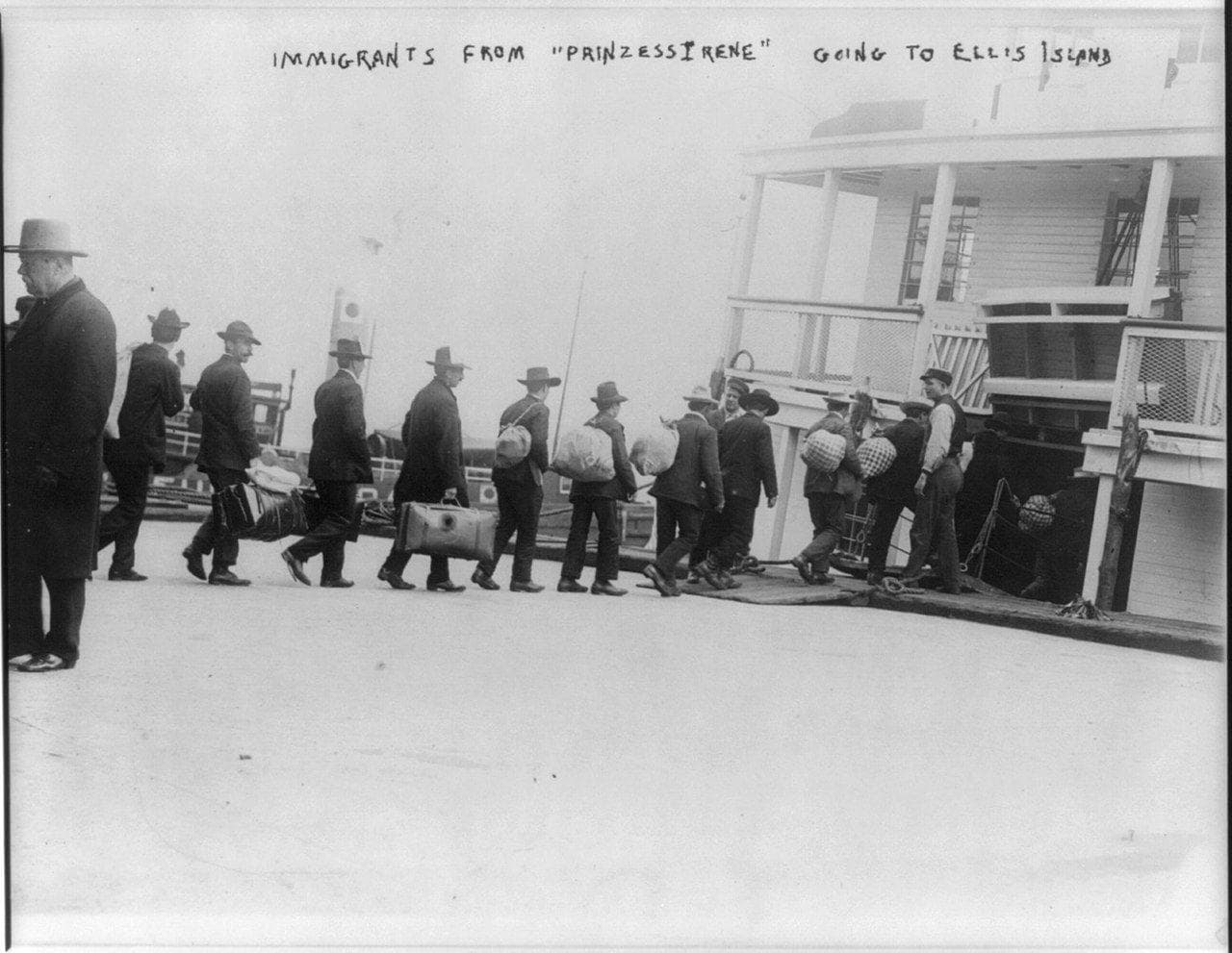 What Was Hygiene Like In Ellis Island Hospital?