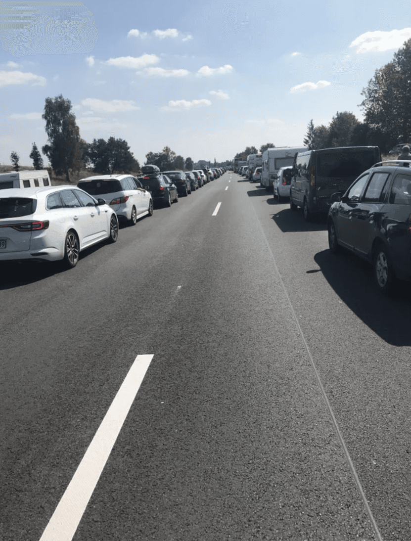 17 Weirdly Interesting Photos That Will Make You Say "Huh"