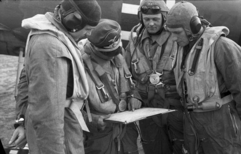WW2 Bomber Pilots' Firsthand Stories