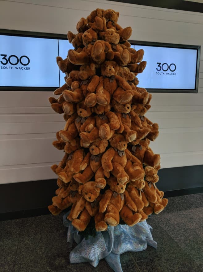 24 Of The Weirdest Christmas Trees We Could Find