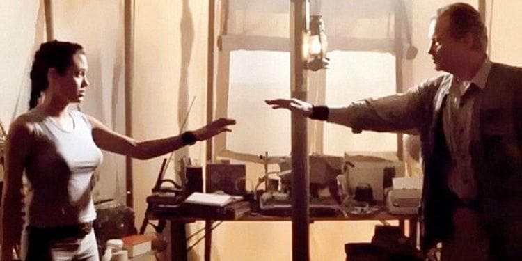 Inside Angelina Jolie & Jon Voight’s Relationship As Father & Daughter