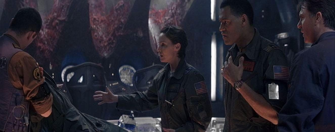 ‘Event Horizon’ Is A Terrifying ‘90s Horror Movie That Deserves Another ...