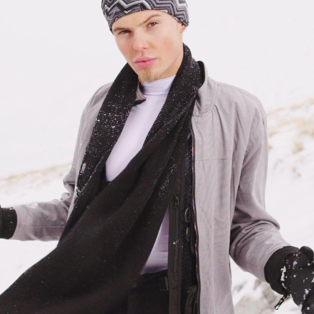 Adore Delano's Dating and Relationship History