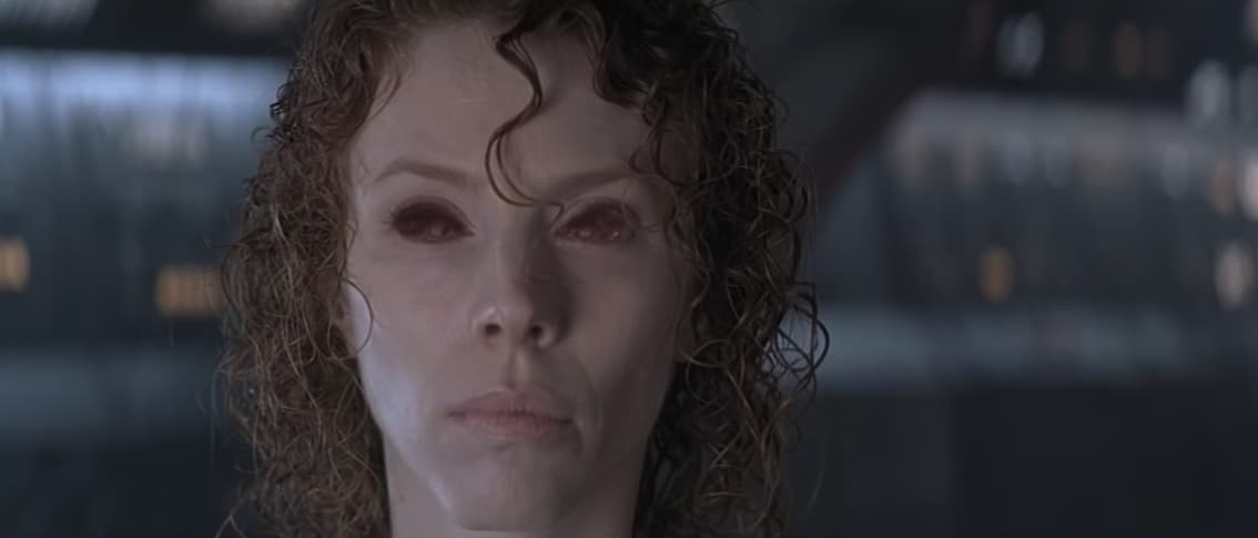 ‘Event Horizon’ Is A Terrifying ‘90s Horror Movie That Deserves Another ...