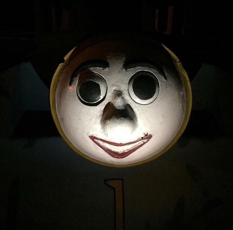 21 Cursed Images Of Beloved Children's Show Character Thomas The Tank ...