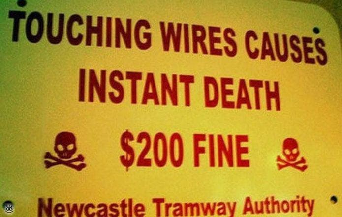 33 Ironic Signs That Aren't Helping Anyone