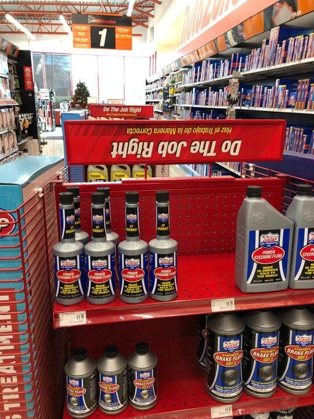 33 Ironic Signs That Aren't Helping Anyone