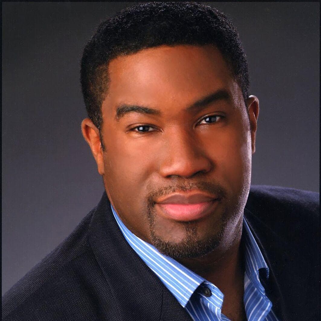 The 50+ Best Living Opera Singers, Ranked By Fans