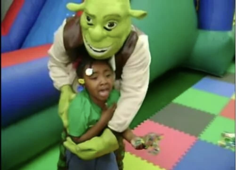 21 Cursed Images Of Shrek We Wish We Could Unsee