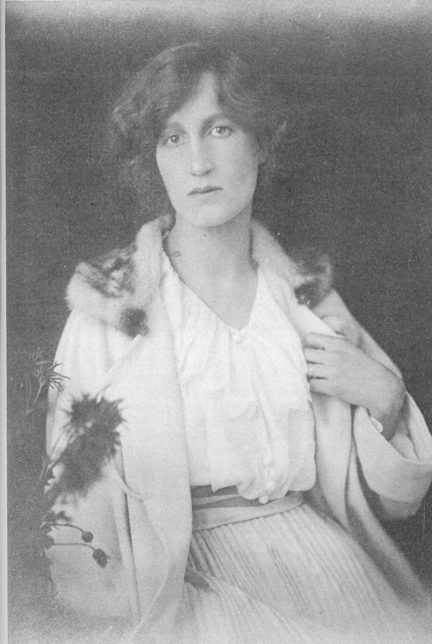 Lady Violet Asquith Was Helena Bonham Carter's Cool Grandmother